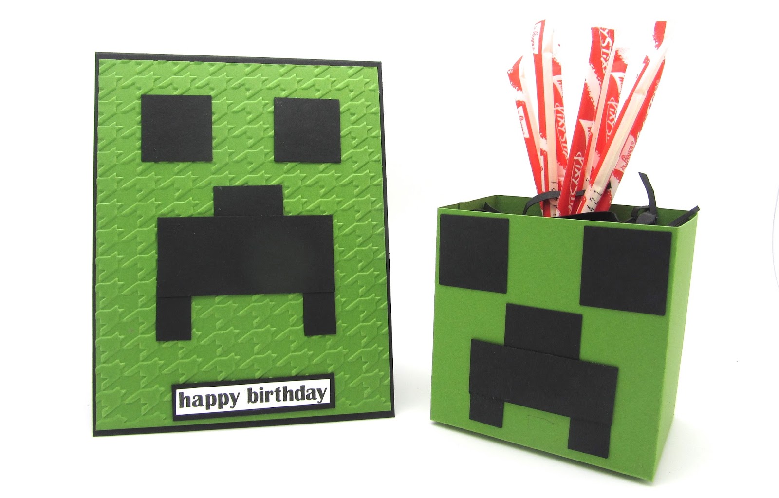 PinkBlingCrafter: A MineCraft Creepers Card and a Favor Box