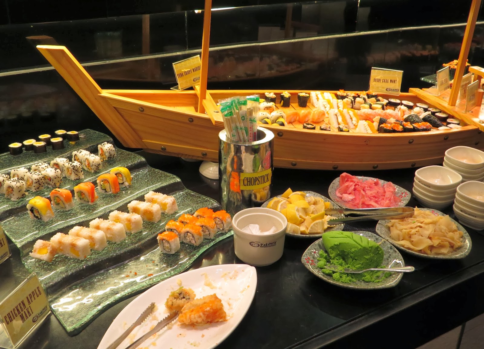 10taku Street: Yakimix Favorites