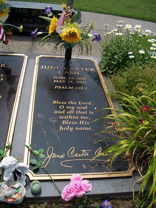Celebrity Gravesites: Johnny Cash