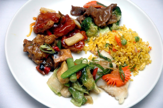 DUDE FOR FOOD: Dads World Buffet: Plating the World's Flavors for 38 Years