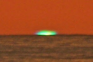 Sanibel Island - Life at the Beach: The Green Flash