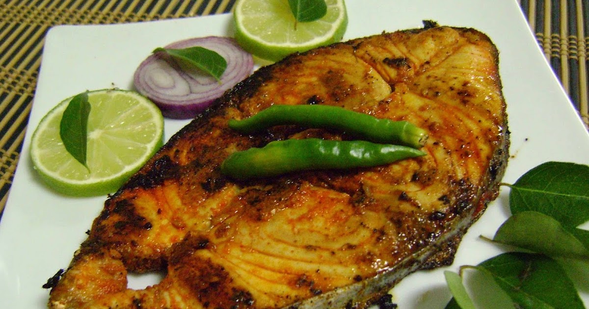 Fried kingfish steaks