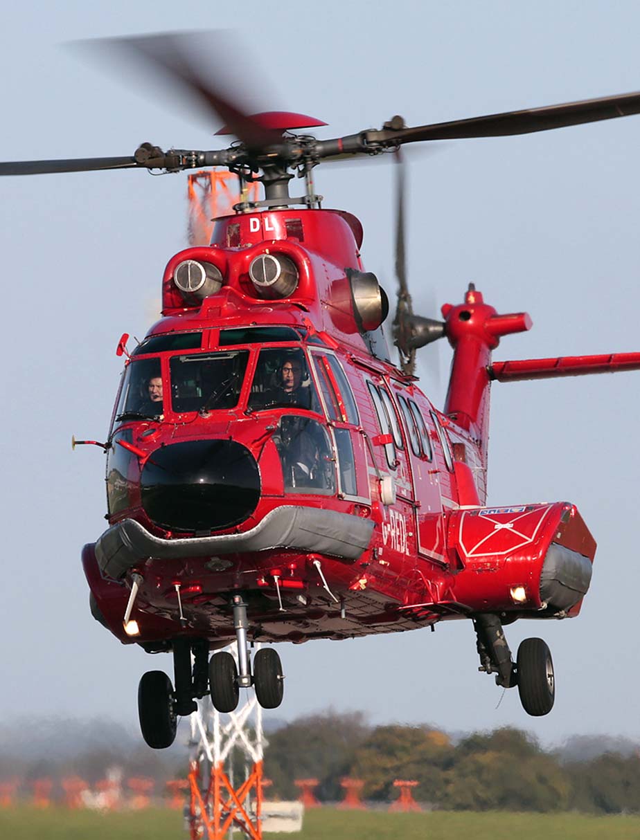 nhungdoicanh: Eurocopter AS-332 Super Puma