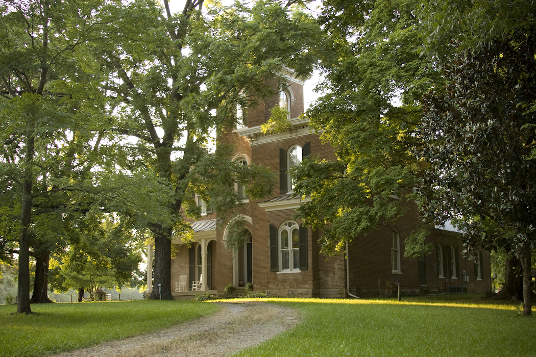 Exploring Lands: The Beeches, Springfield, TN