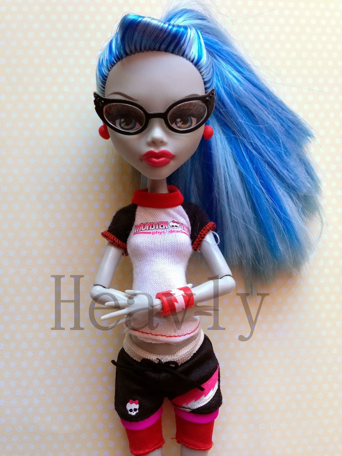 Heavly Dolls: Ghoulia Yelps - Classroom