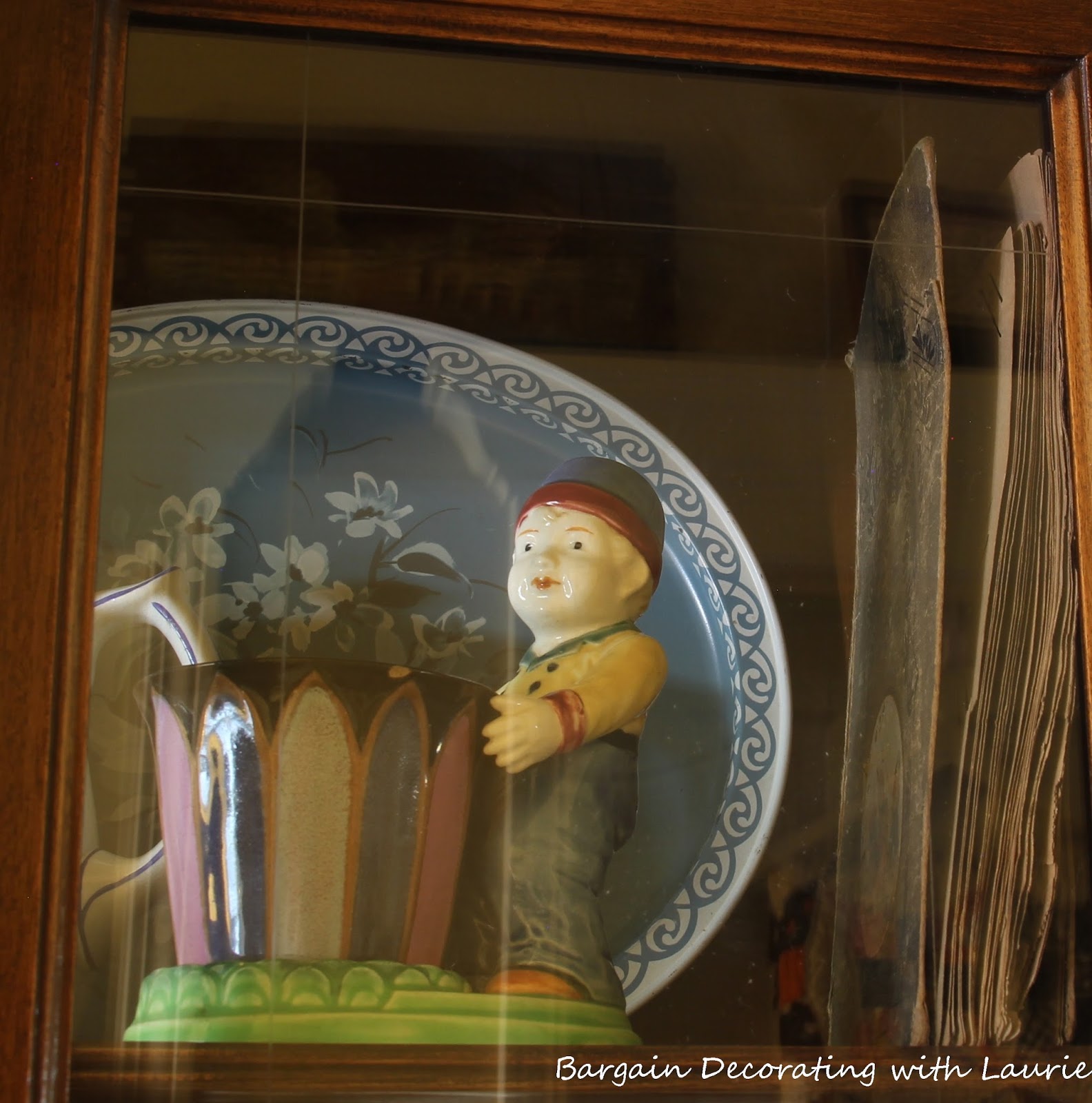 BARGAIN DECORATING WITH LAURIE: DUTCH DECOR PLAYS WITH FRENCH DECOR!