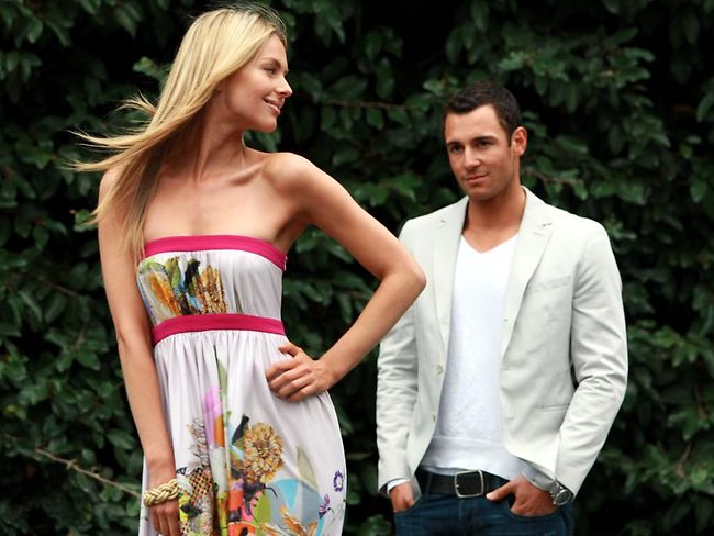 WORLD_AROUND_US: Jennifer Hawkins and Jake Wall's Pictures