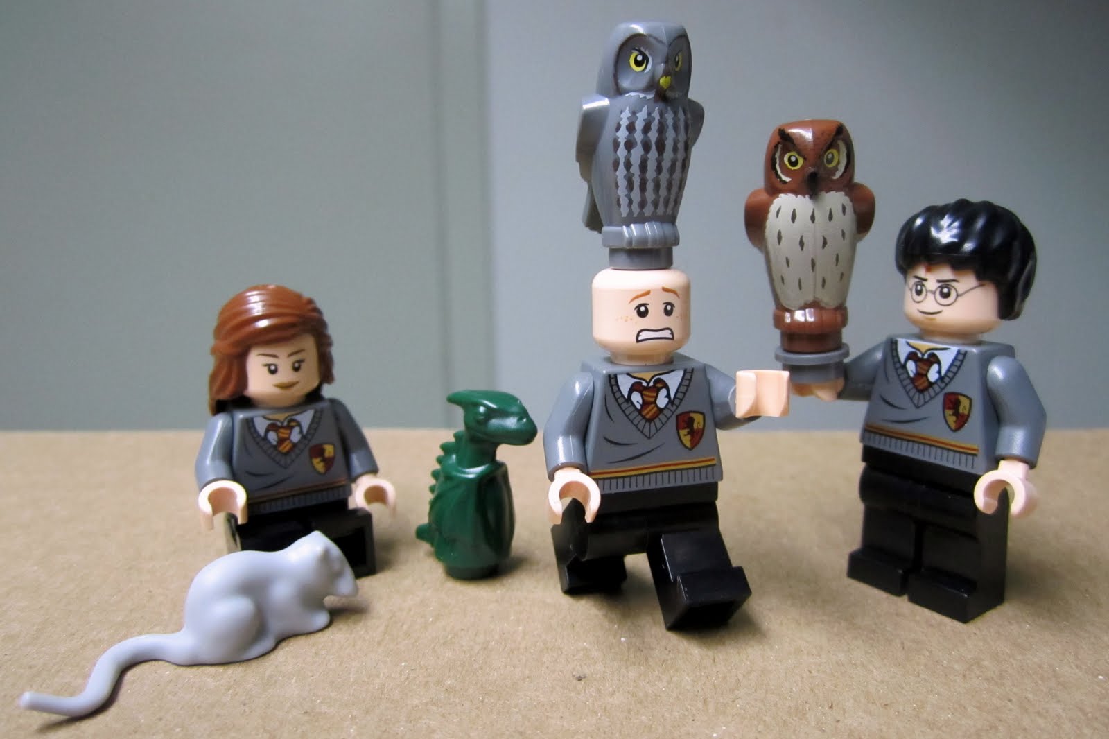 The Brick Brown Fox: LEGO 4738 (Harry Potter) Hagrid's Hut