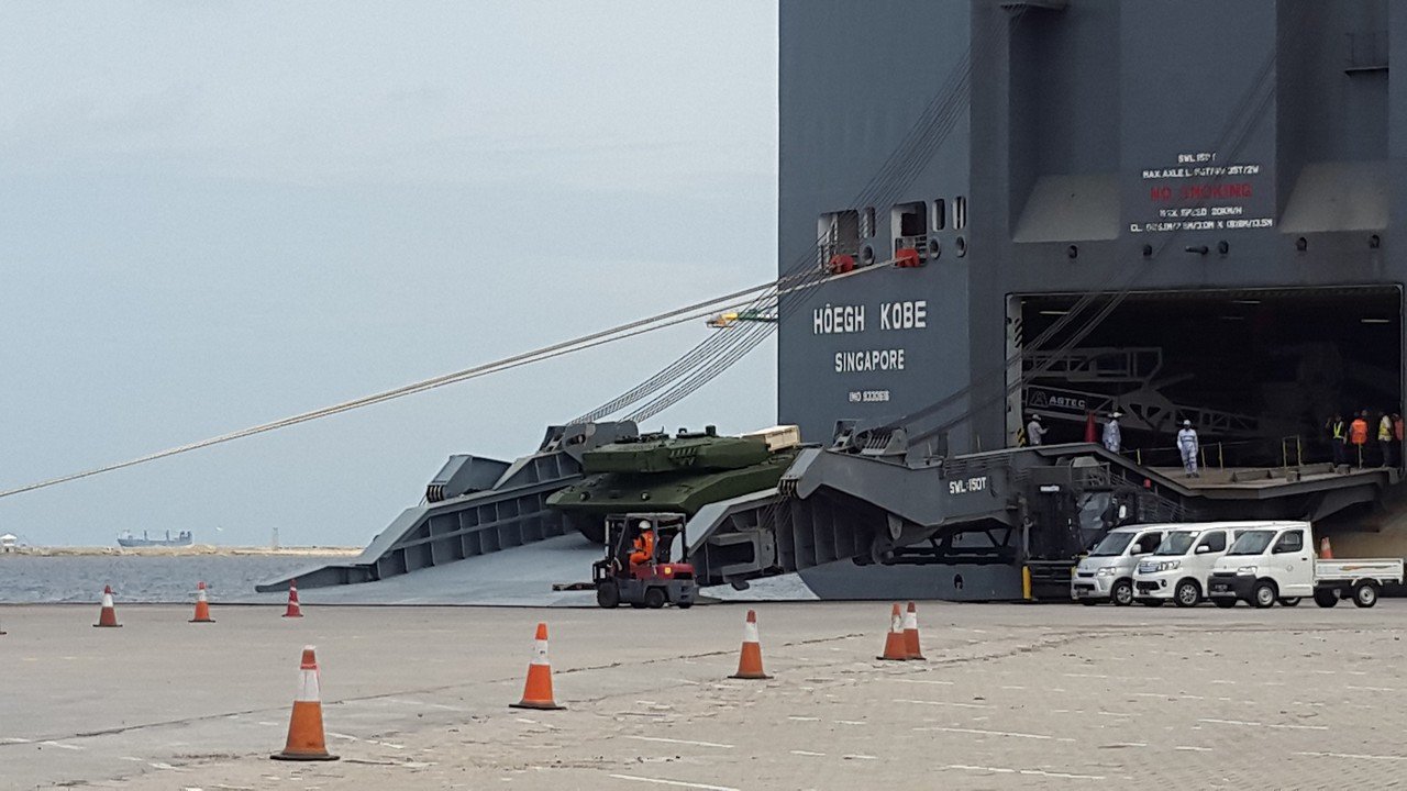 Garuda Militer: [Foto] MBT Leopard 2RI Batch 2