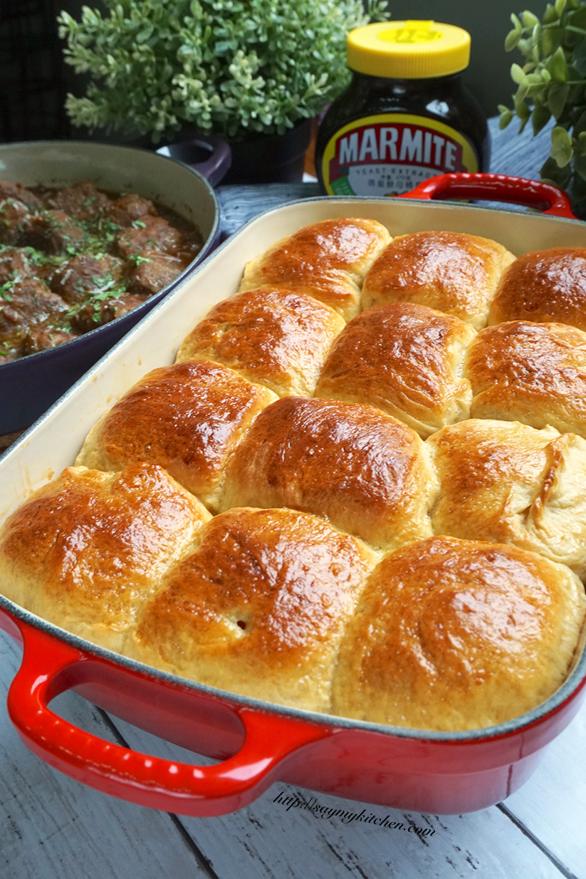 Say My Kitchen: Marmite Cheddar Cheese Buns 妈蜜芝士面包