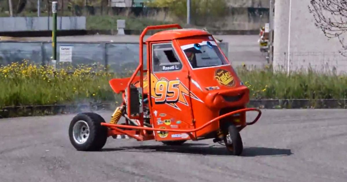 Drift action of the unique Ape Car