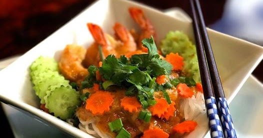 Thai Cooking with Sunshine : Shrimp Pra-Ram!