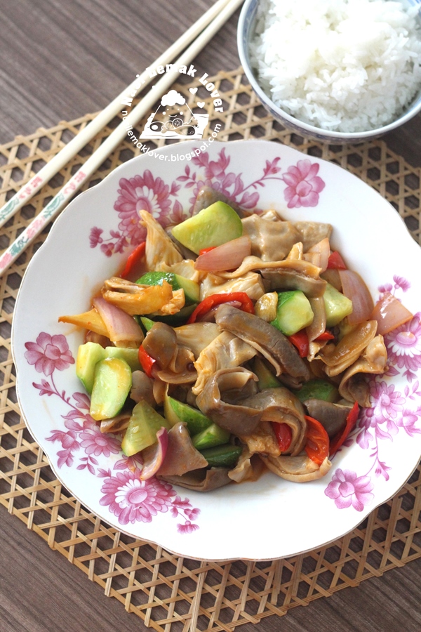 Nasi Lemak Lover: Sweet and Sour Pig Maw 酸甜猪肚