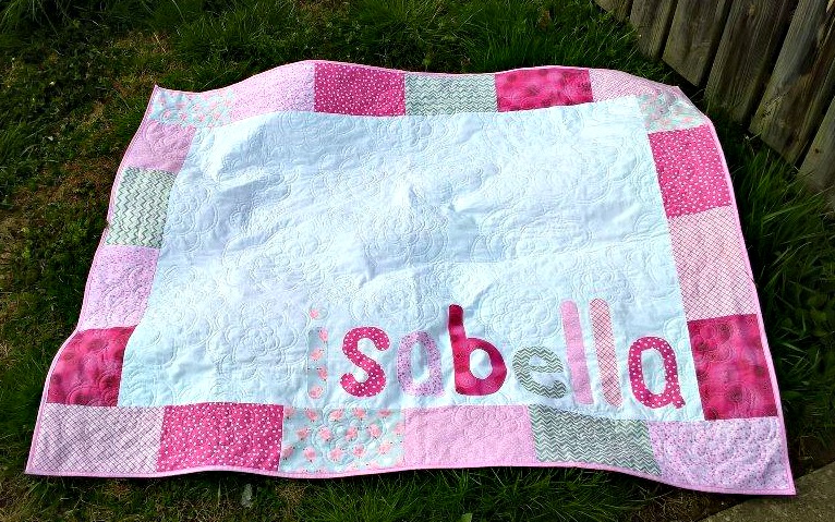 Little Black Cat Quilting: The Isabella Quilt: A Finish!