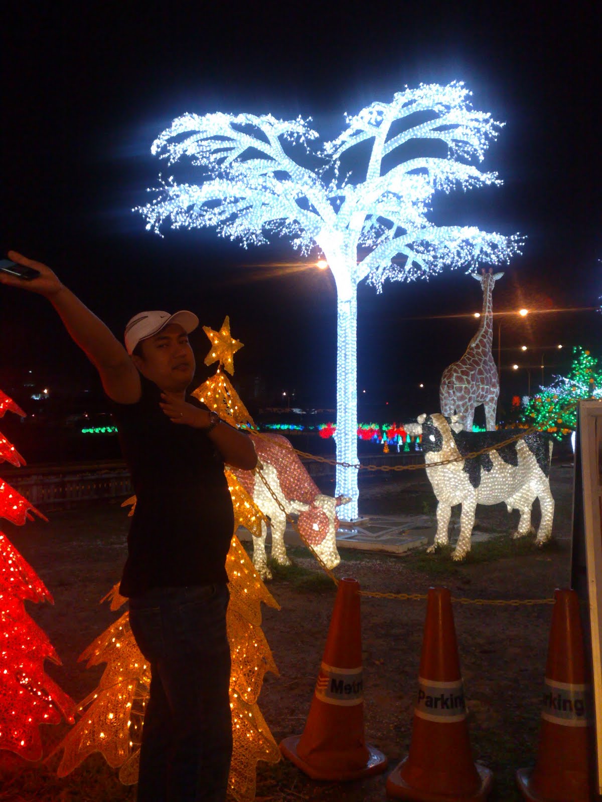 LOVE & LIFE: Snow Walk at iCity