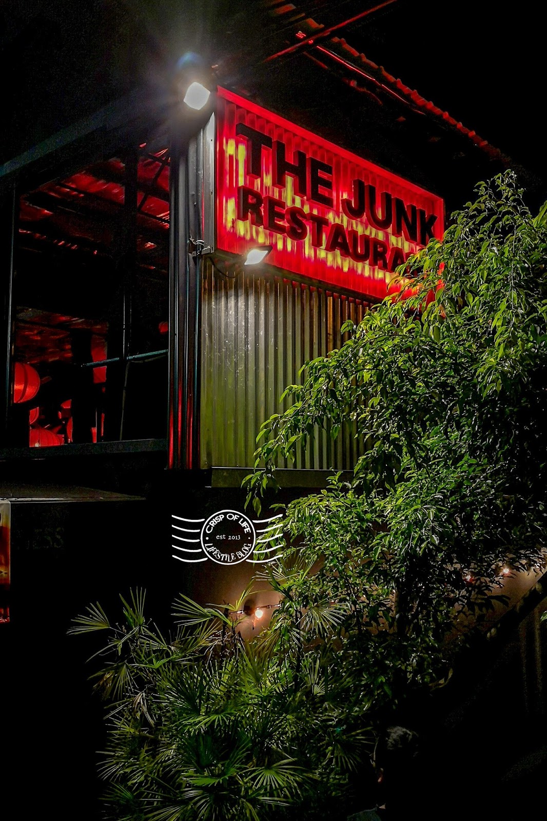 The Junk Cafe @ Wayang Street, Kuching, Sarawak - Crisp of Life