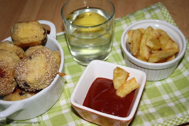 Polpettine di pane e patate al forno....una serata fast food! - la ...