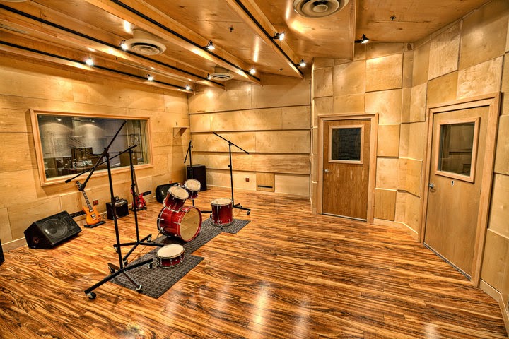 BIKIN STUDIO MUSIK I JASA PEMBUATAN STUDIO I KONTRAKTOR STUDIO MUSIK DI ...