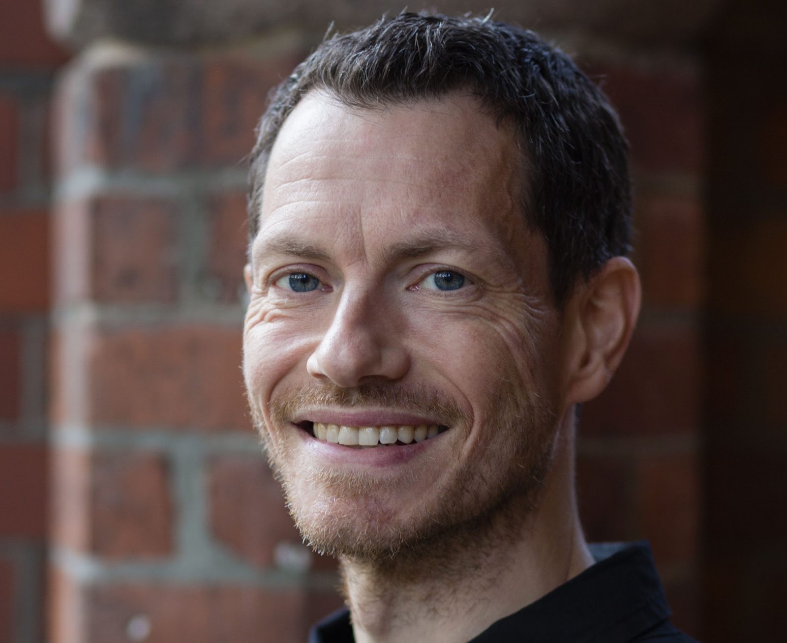 Planet Hugill: Powerful memorial: composer Andrew Smith on his Requiem ...