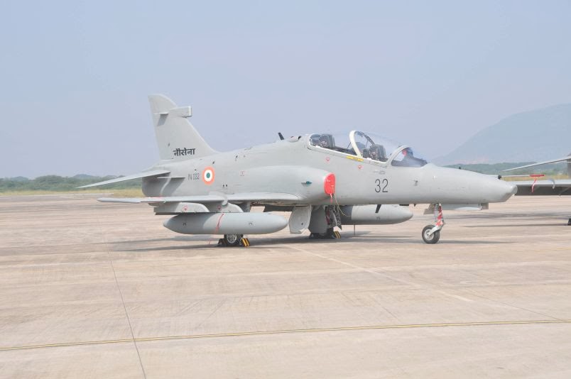 Tarmak007 -- A bold blog on Indian defence: Navy inducts first Hawk AJT