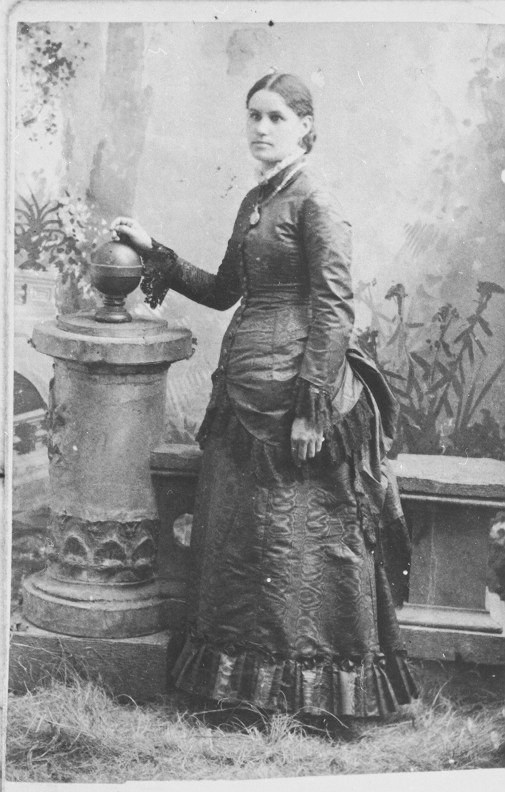 Hearts Turned to Fathers--Our Family History: Edith Sarah Layton Cottrell