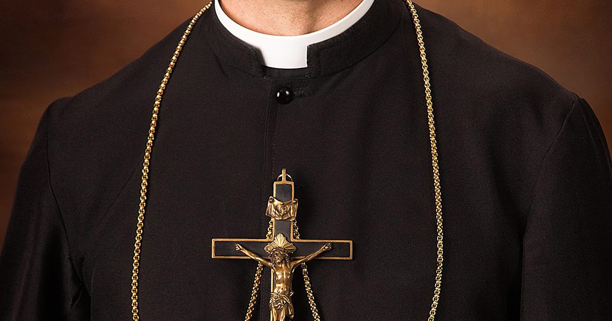 O Cristo – mais que um sacerdote O Fiel Católico