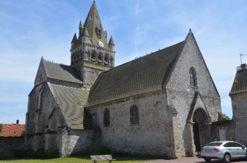 Romaanse kunst & architectuur: Église Notre-Dame-et-Saint-Rieul te ...