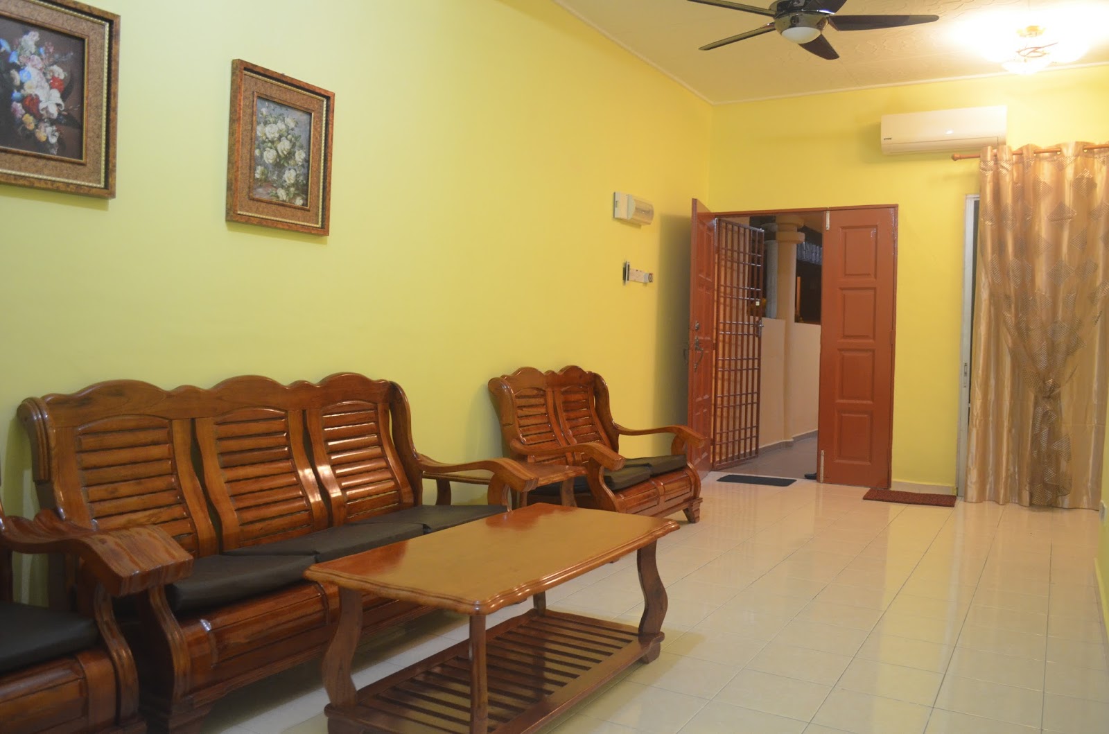 HOMESTAY SERI MERU, TAMAN MERU, IPOH, PERAK