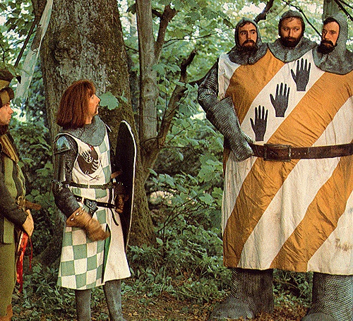 Film Guru Lad - Film Reviews: Monty Python and the Holy Grail Review
