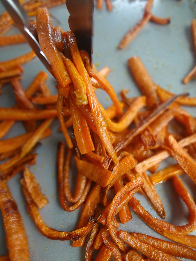 The Cooking Actress: Perfect Roasted Carrots