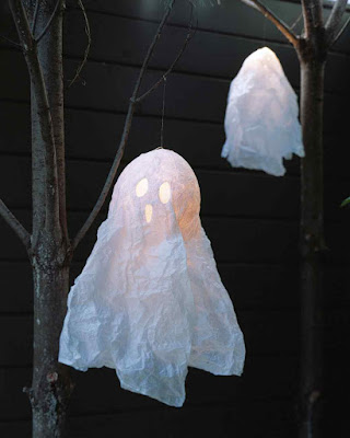 Tissue Paper Ghosts | Munchkins and Mayhem