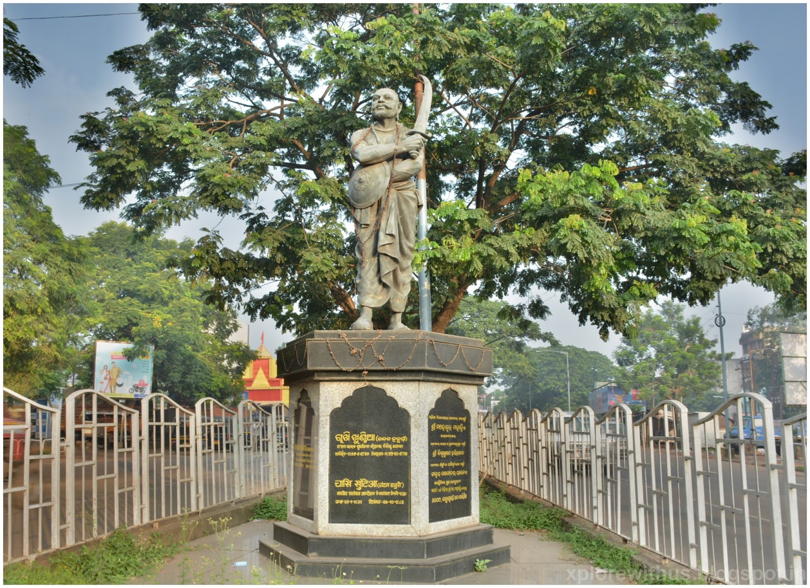 Our Travel Tales: Statues of India 4: Chakhi Khuntia, Bhubaneswar