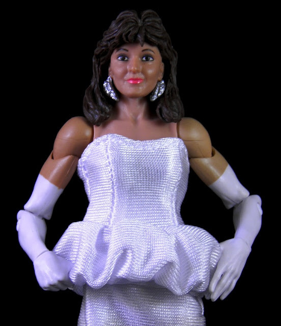 She's Fantastic: WWE Elite Collection MISS ELIZABETH!