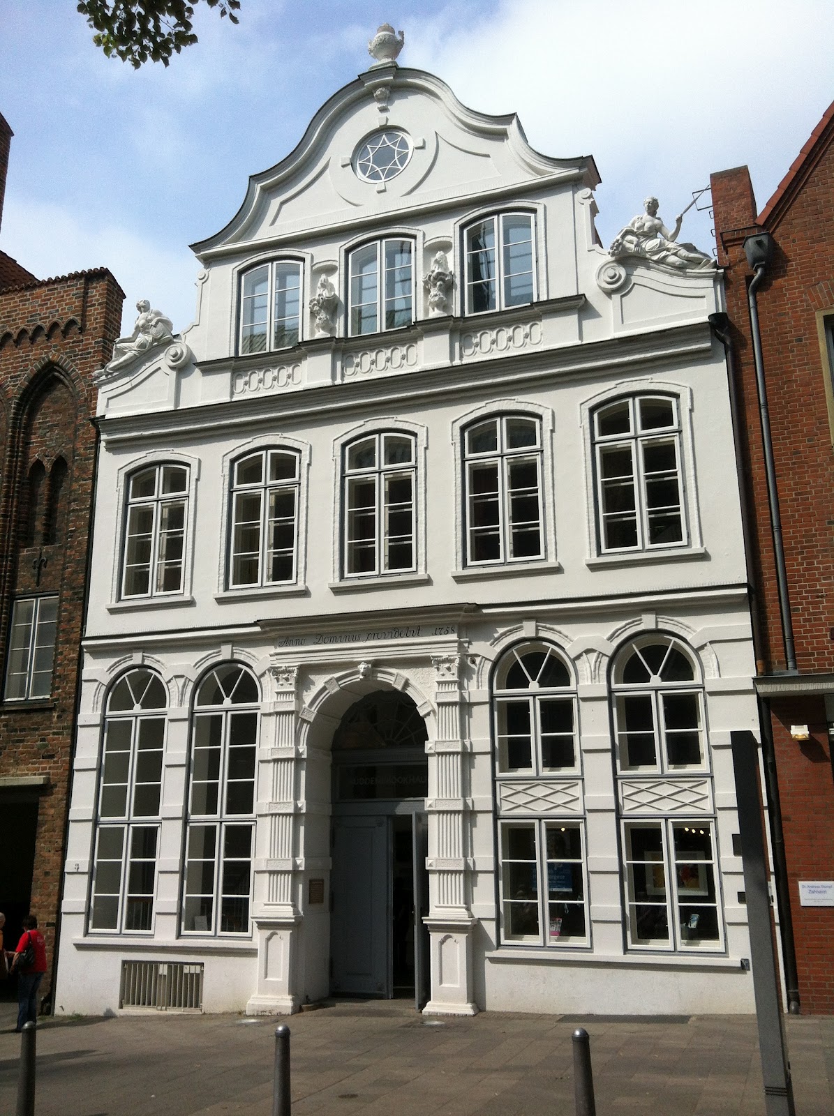 Variavoer: Een literair bezoek aan Lübeck: bibliotheek, Günther Grass ...