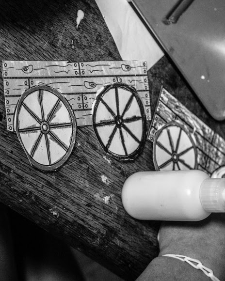 Craft Knife: Cardstock Covered Wagons on the Oregon Trail