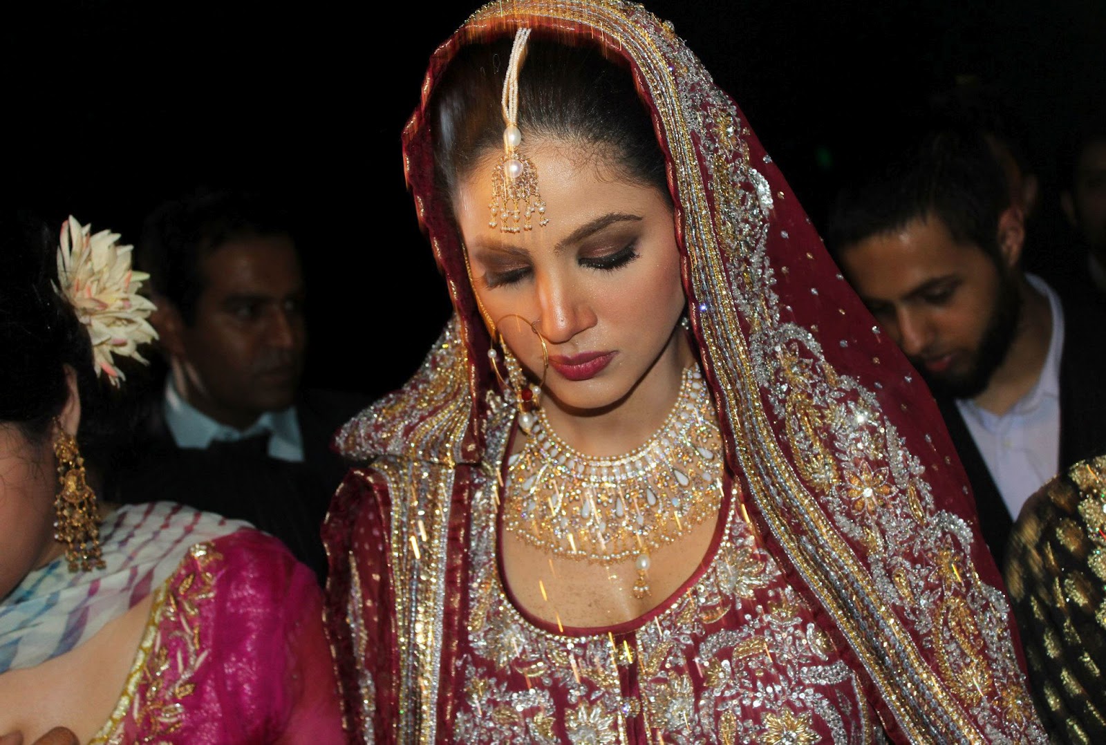 Pakistani Singer Annie Khalid Wedding Pictures ~ Fashion World