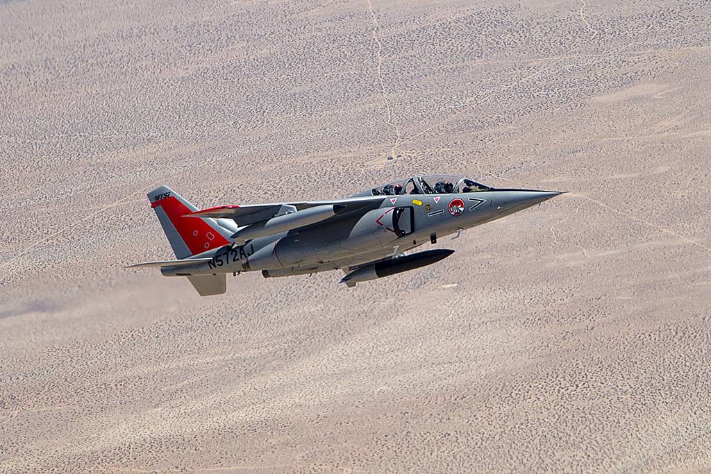 USAF test pilots fly Alpha Jets out of Edwards AFB - Blog Before Flight ...