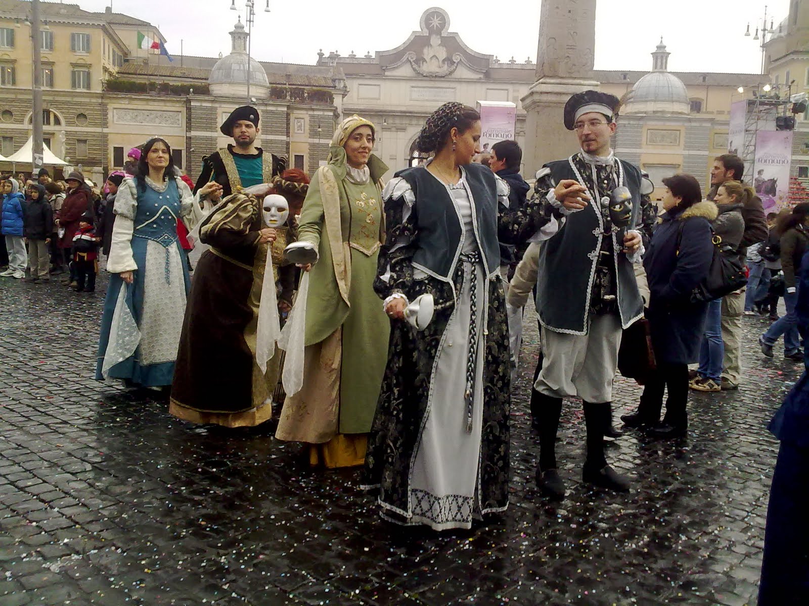 frangisguardo: Carnevale di Roma spento e fradicio....