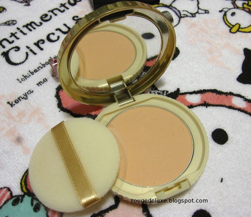 Rouge Deluxe: Canmake Marshmallow Finish Powder