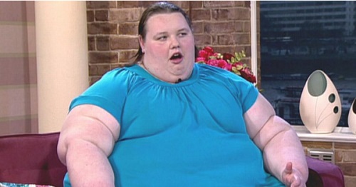 Muchhood's Blog: 400-Pound Woman Mistaken For Manatees Survives S3xual ...