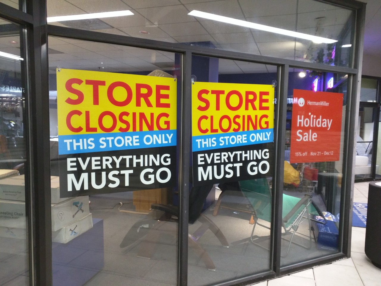 Robert Dyer @ Bethesda Row: Target posts Coming Soon signage in ...