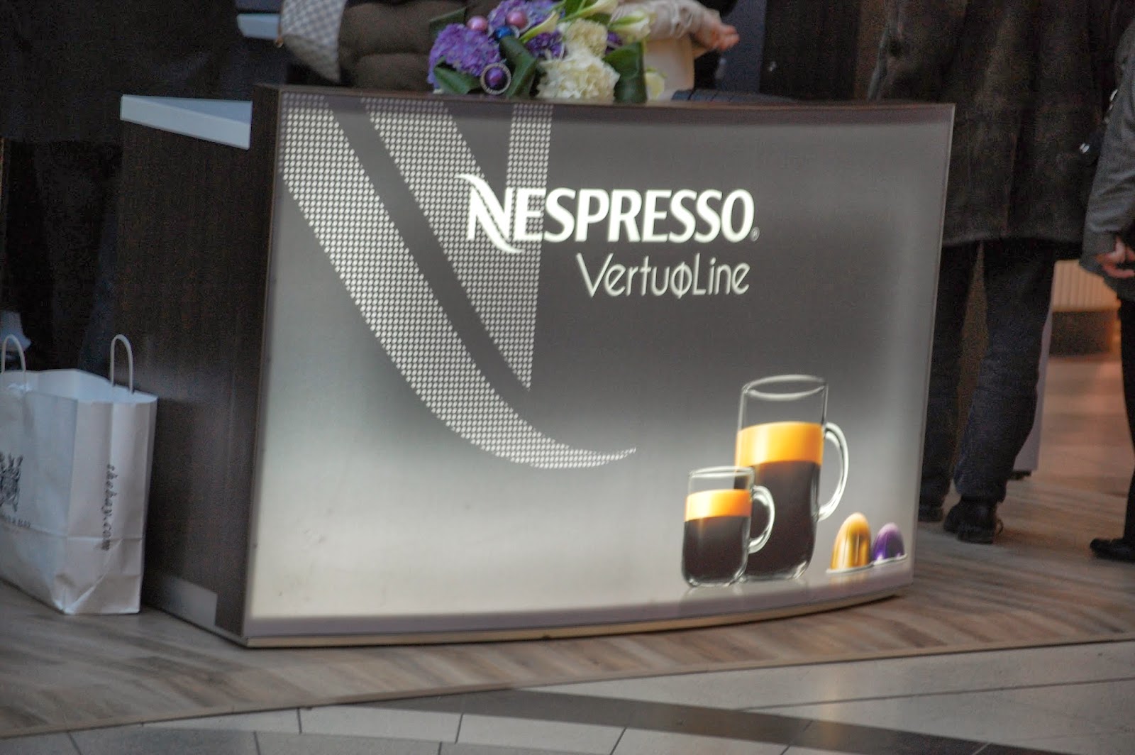 Toronto things: Nespresso Vertuoline in Eaton Centre (demo)