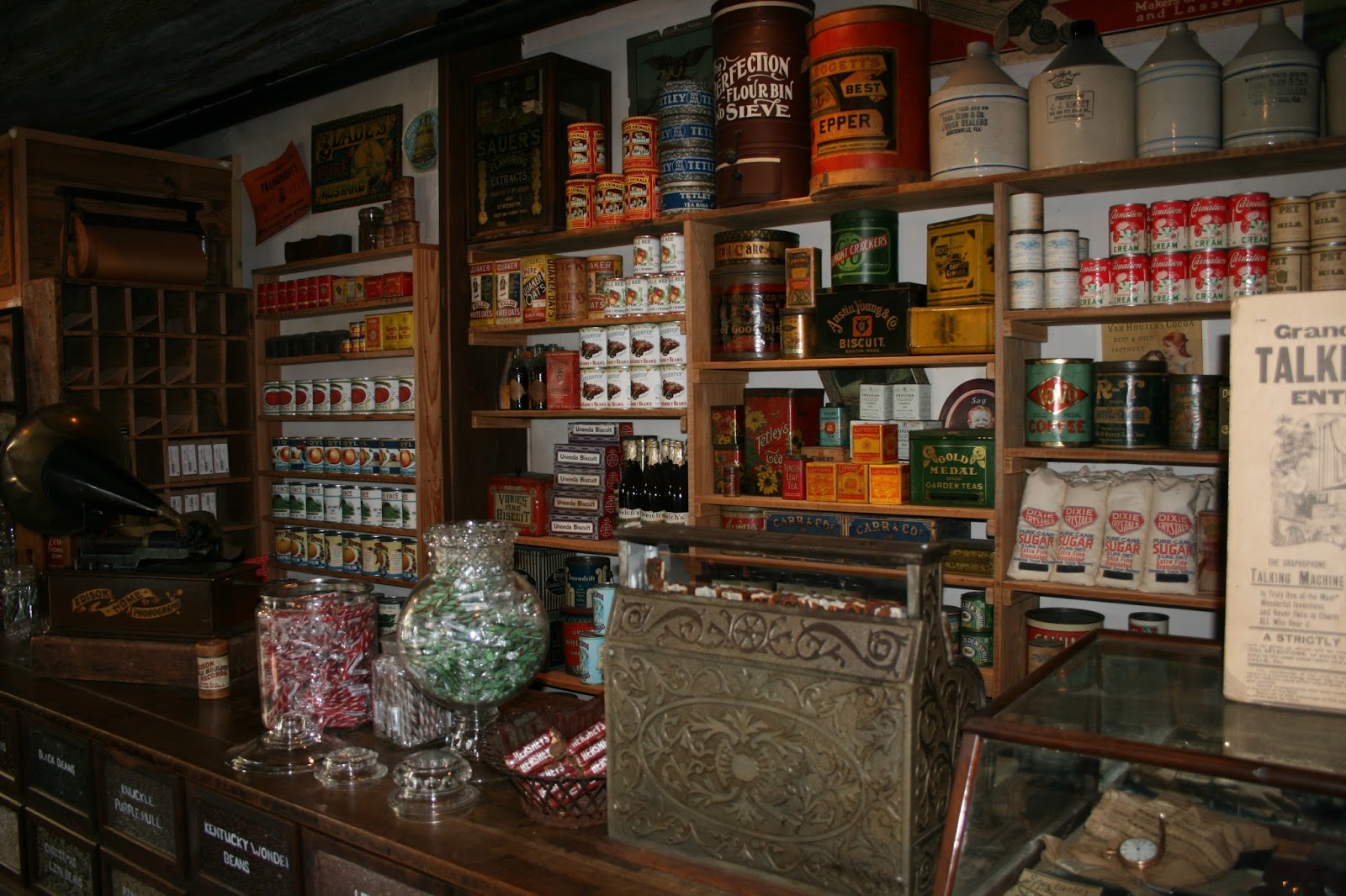 Heroes, Heroines, and History: Old-Fashioned Mercantiles