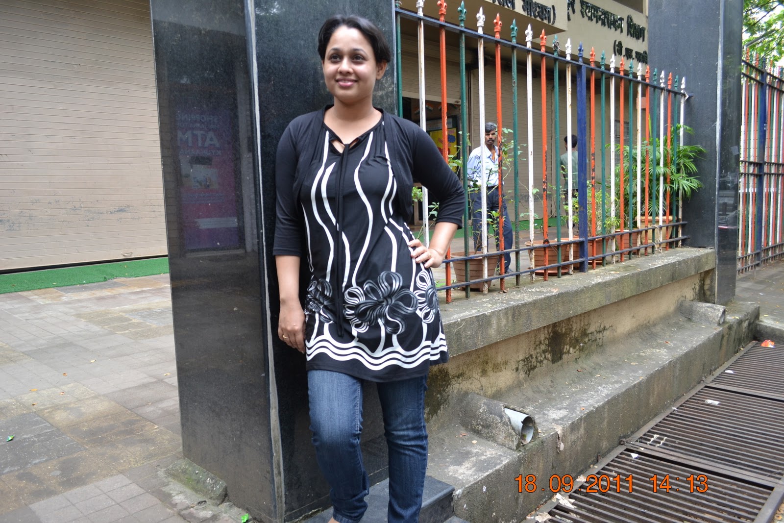 Sonalika Joshi Fanclub: Sonalika Joshi- Madhavi Bhide, the real U