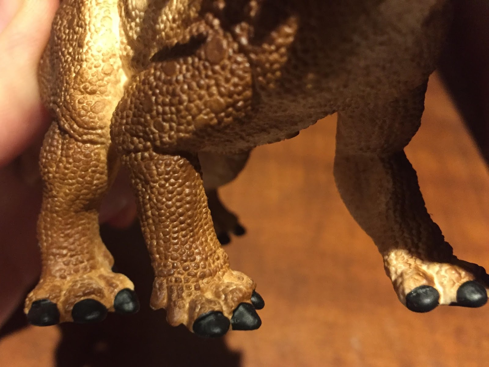 Prehistoric Beast of the Week: Safari Ltd Review: Pachyrhinosaurus