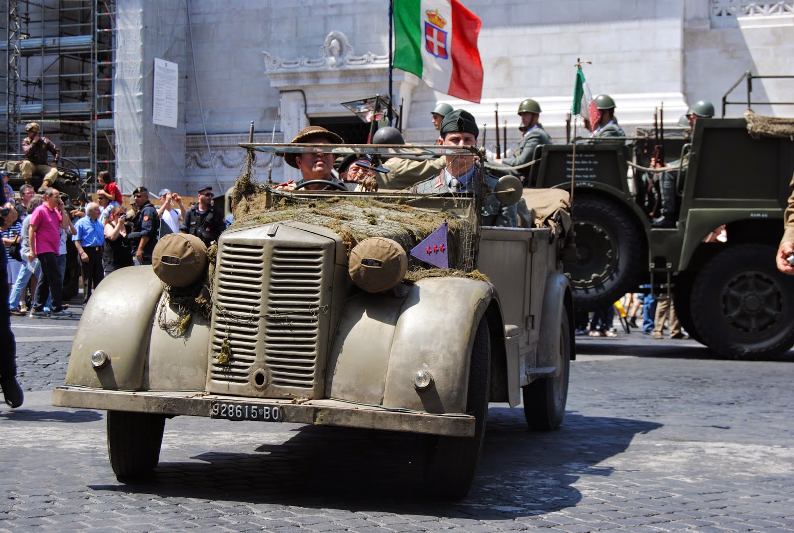 Orbis Catholicus Secundus: June 4, 1944: Liberation of Rome Parade