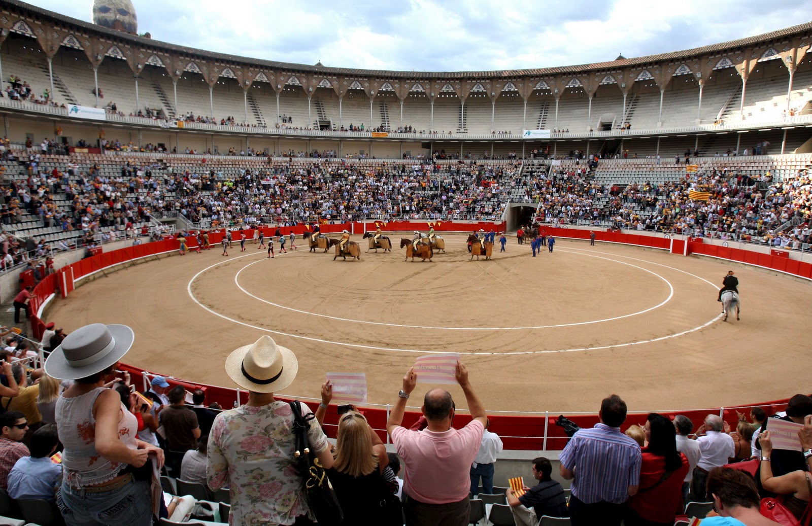 VUELTA AL RUEDO: ANIVERSARIO - Historia del toreo en Barcelona 100 años ...