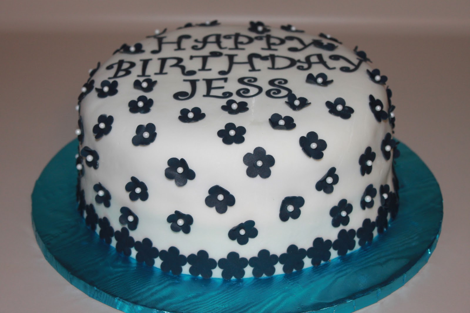 Jeni's cakes: Happy Birthday Jess!