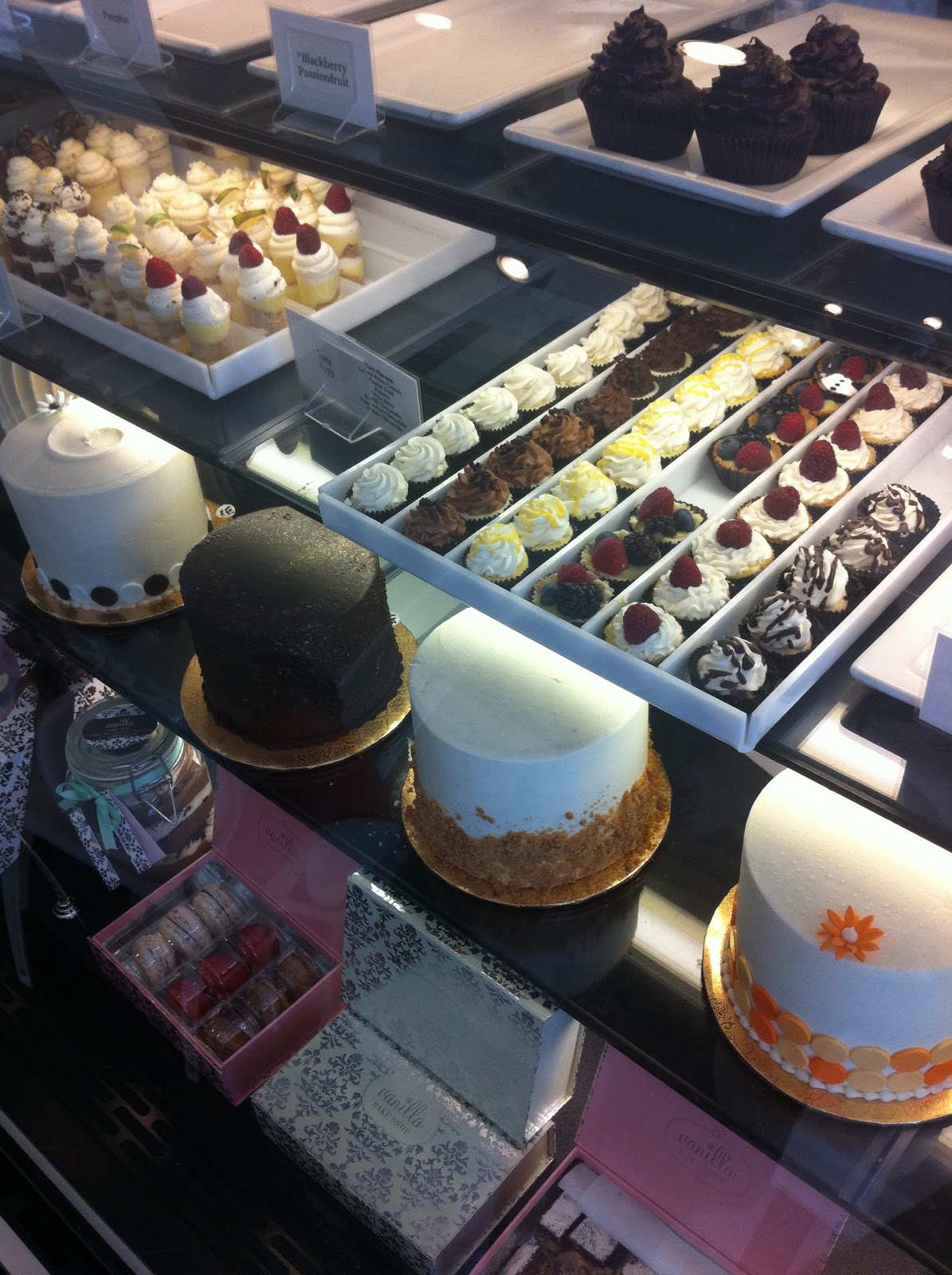 devour: Vanilla Bake Shop