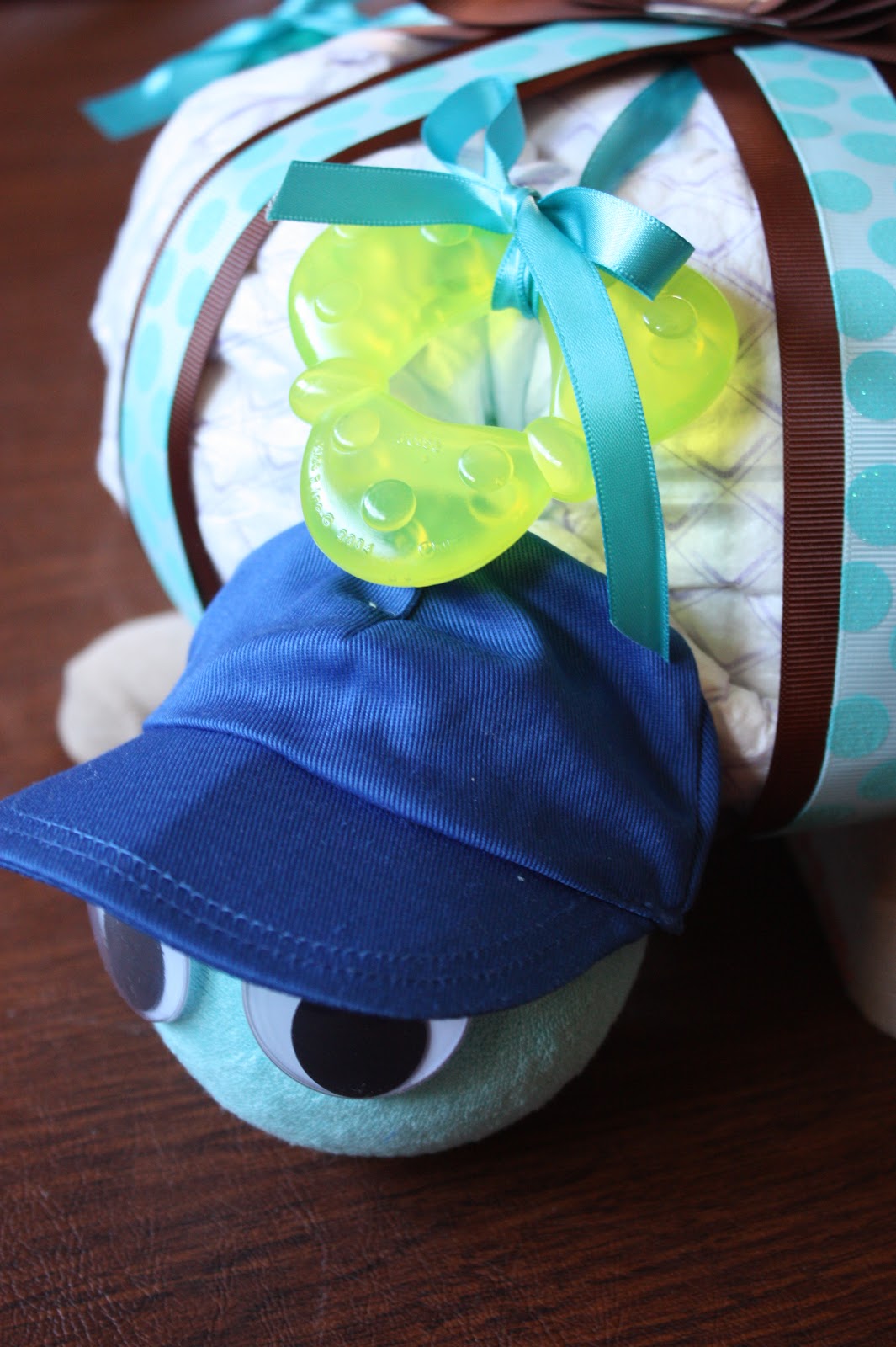 it's MOMbojumbo: how to make a turtle-shaped diaper cake